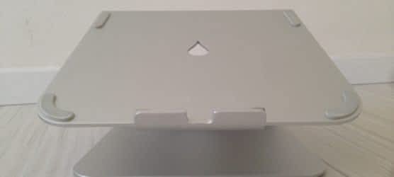 Prodám Stojan na Macbook za 800 CZK - 8/2018 - Apple Bazar