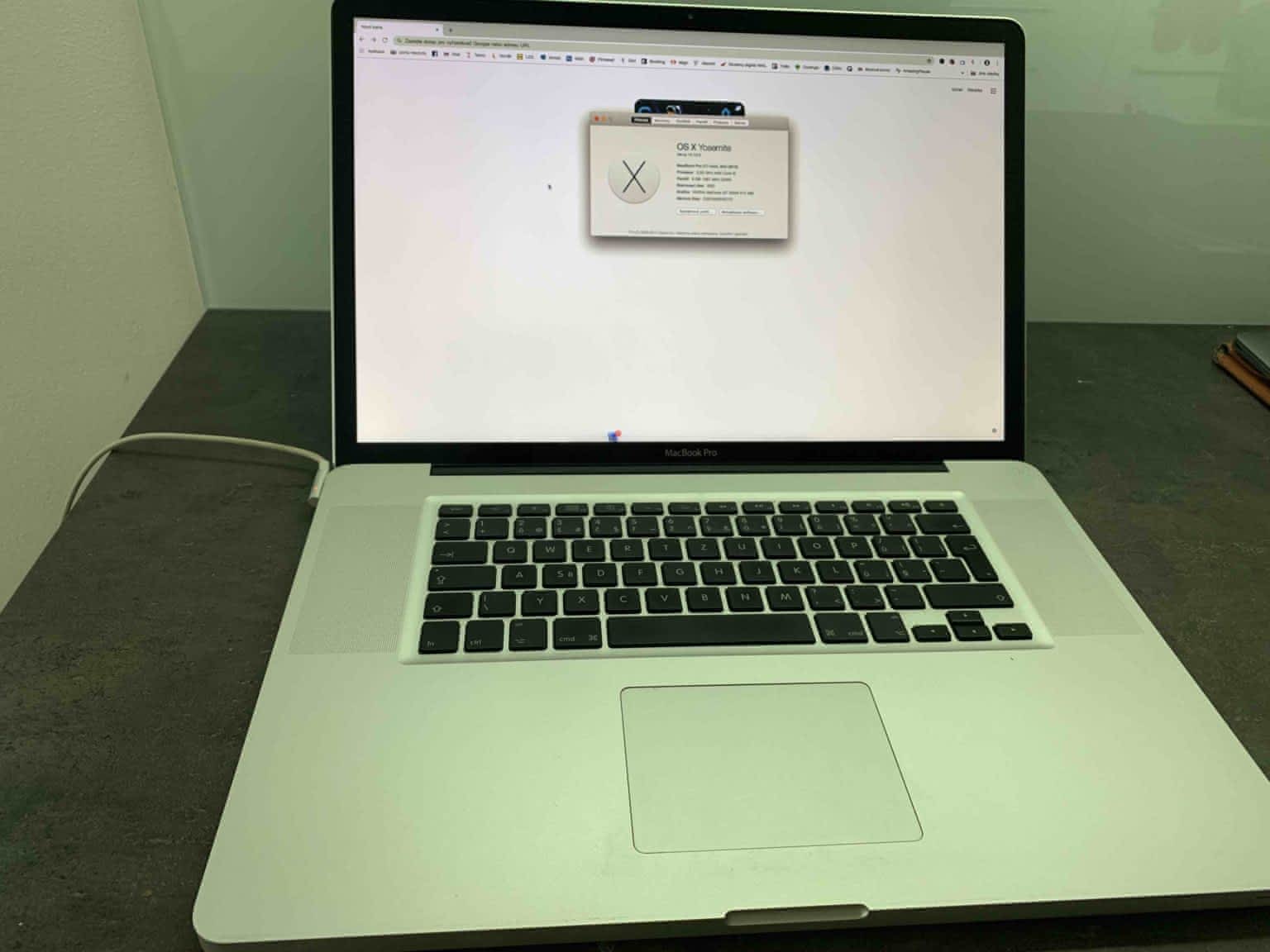 Macbook PRO 17" Retina – plně funkční - Apple Bazar