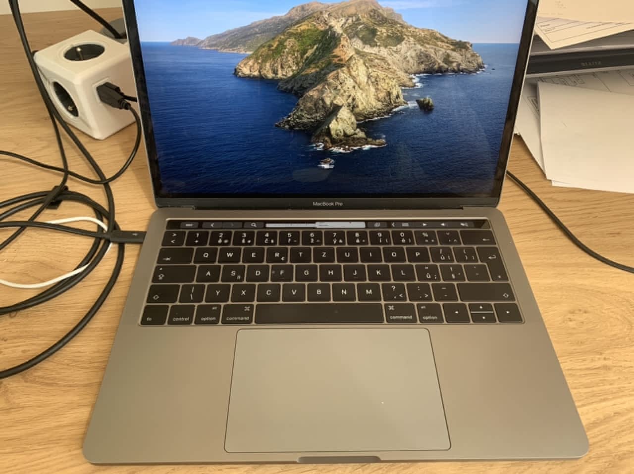 Macbook pro mid 2017 vs 2017 - snopm