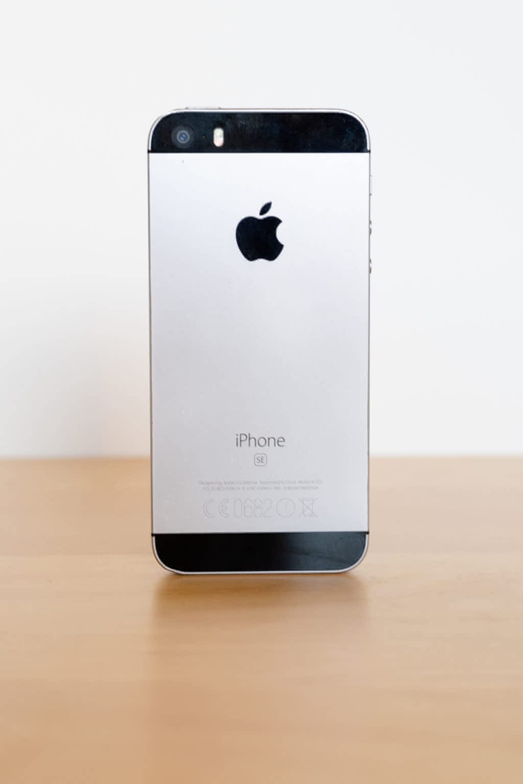 Prodám Apple iPhone SE1 64 GB Space Gray za 2 200 CZK - 5/2020 - Apple ...