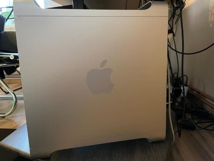 Mac Pro 4,1->5,1 - Apple Bazár