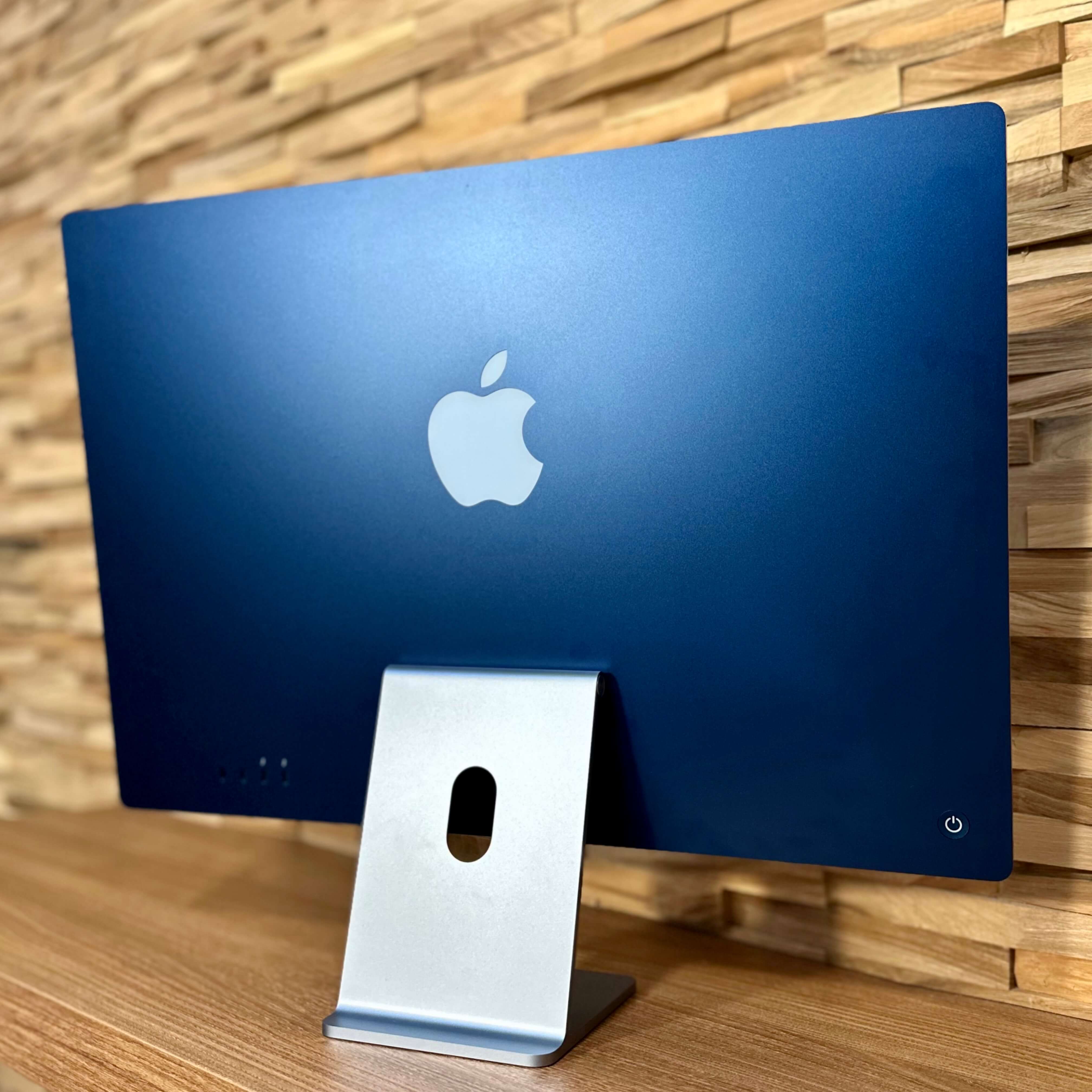 iMac 24 4,5K, M1,2021,8, 512, XNUMX ГБ жедел жады, XNUMX ГБ - Apple Базар