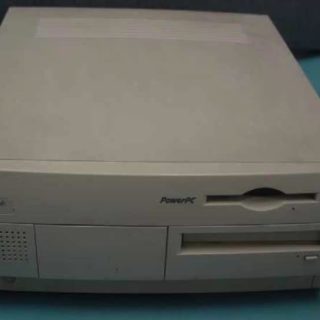 Apple představil přesně před 24 lety legendární Power Macintosh 7100 ...