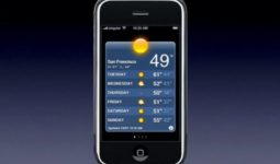 iPhone Colors Through Time: A History of All the Colors variant in a ...