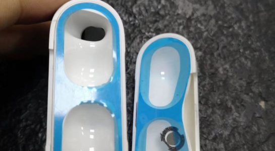 Unikly další reálné fotky pouzdra pro AirPods Pro, takto bude vypadat ...