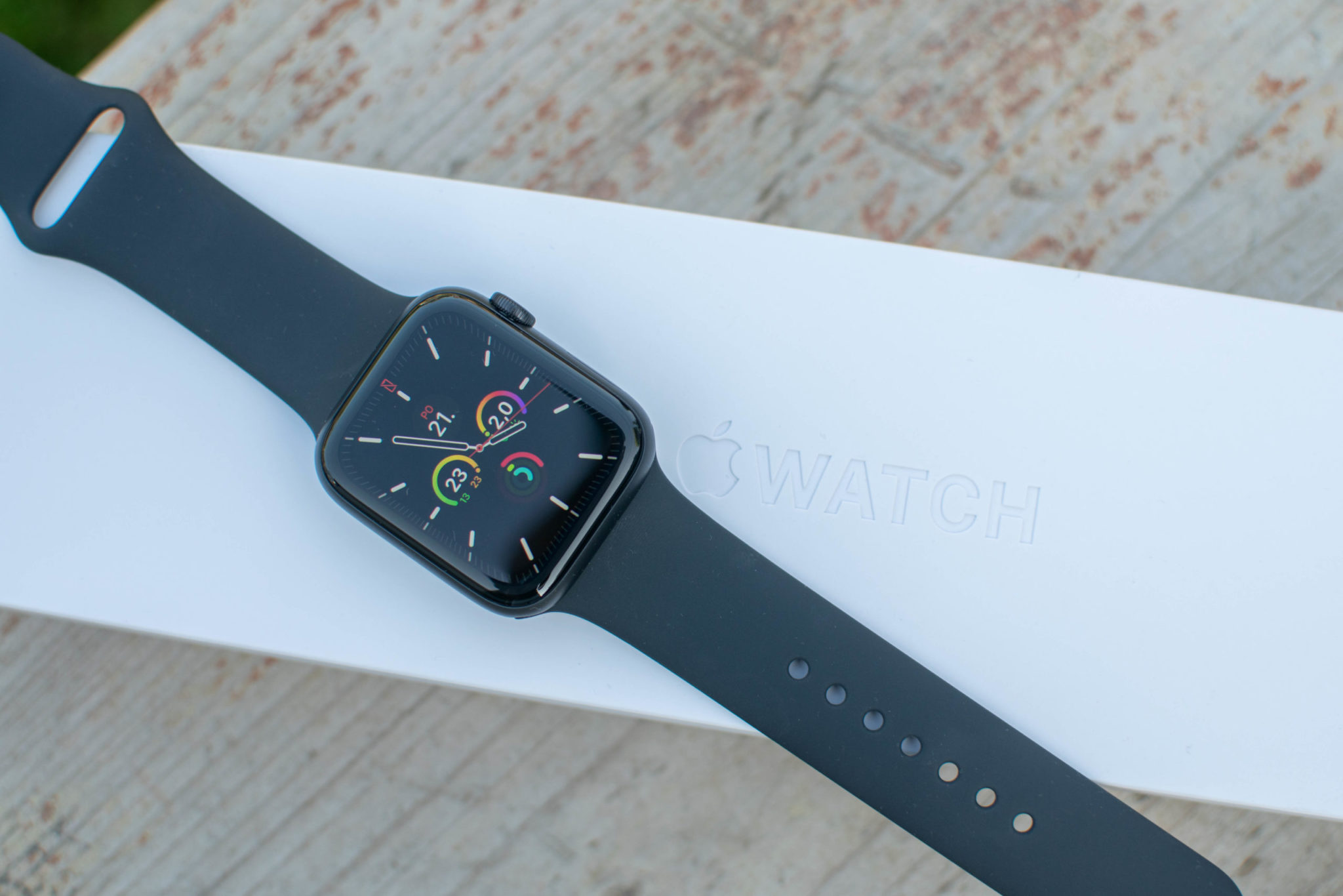 Recenze Apple Watch 6: Ohraná písnička, která však zní stále krásně ...