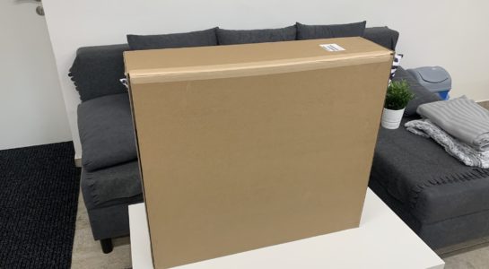 Unboxing the 24″ iMac (2021) by LsA - Letem svetem Applem