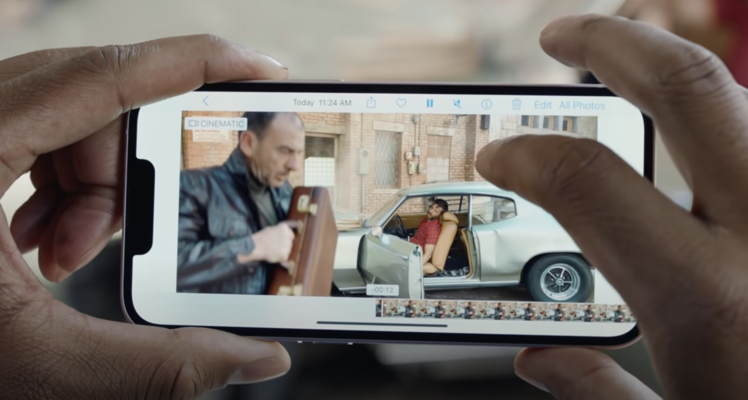 Cinematic Mode u iPhone 13 zřejmě využívá dvě kamery najednou – Letem ...