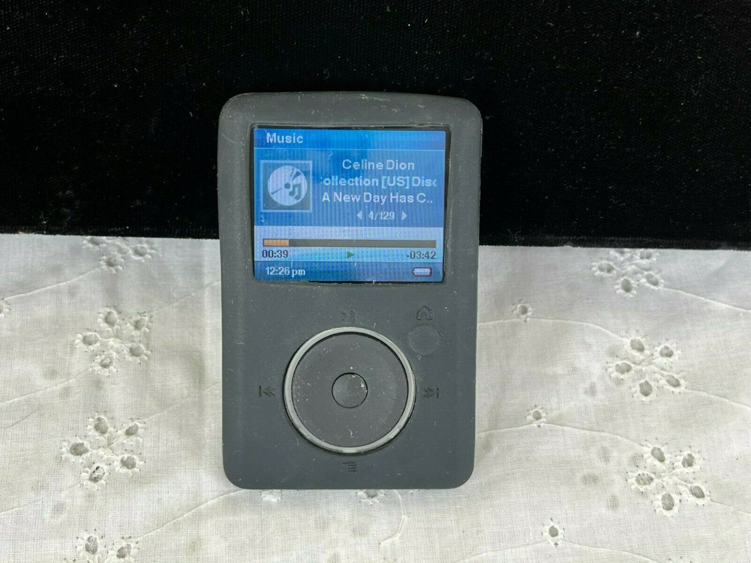 From walkmans to MP3 players or how we listened to music in the 90s ...