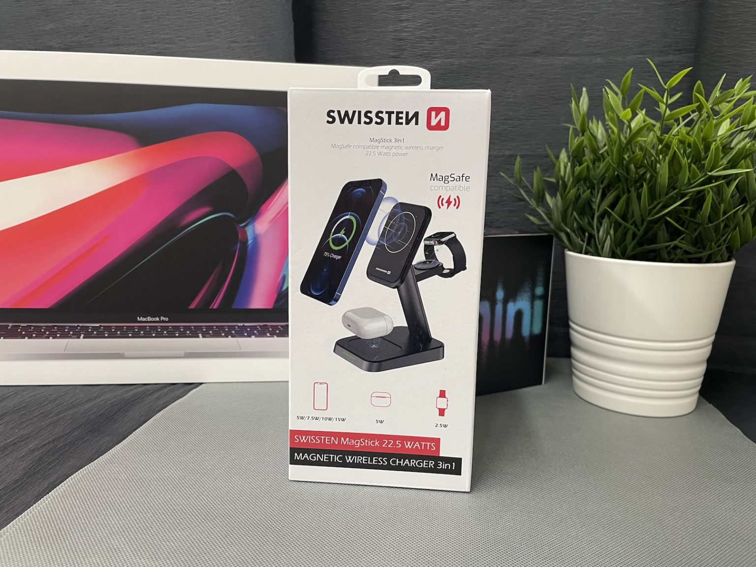 Recenze 3v1 bezdrátového nabíjecího stojanu Swissten s MagSafe: Vše, co ...