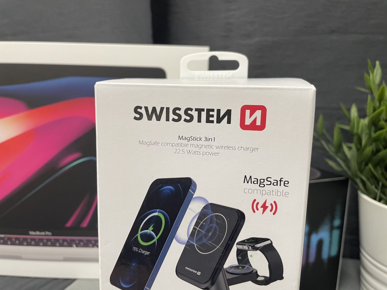 Recenze 3v1 bezdrátového nabíjecího stojanu Swissten s MagSafe: Vše, co ...