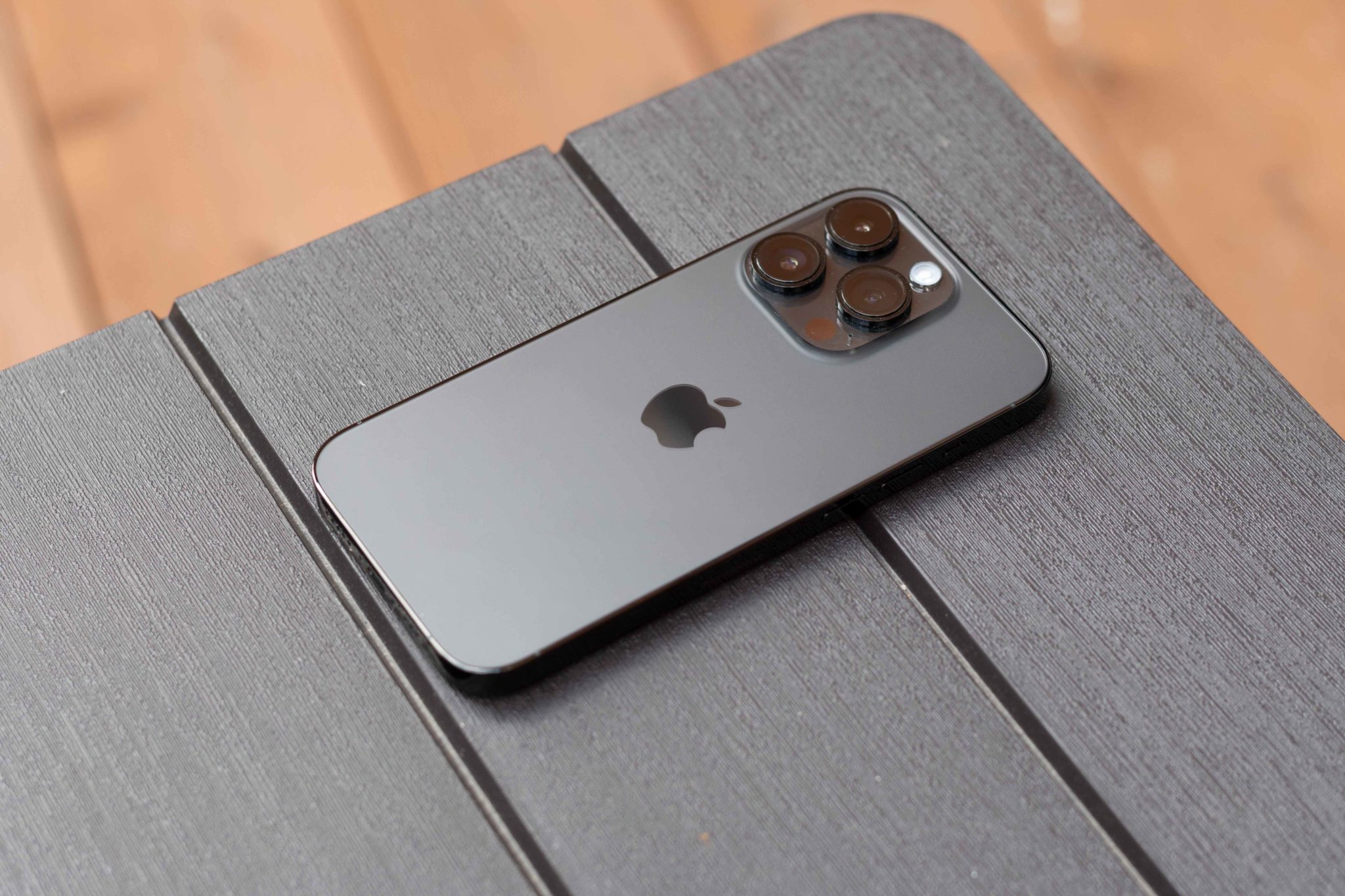 Rok s iPhonem 14 Pro po roce s iPhonem 13 Pro Max aneb je lepší větší ...