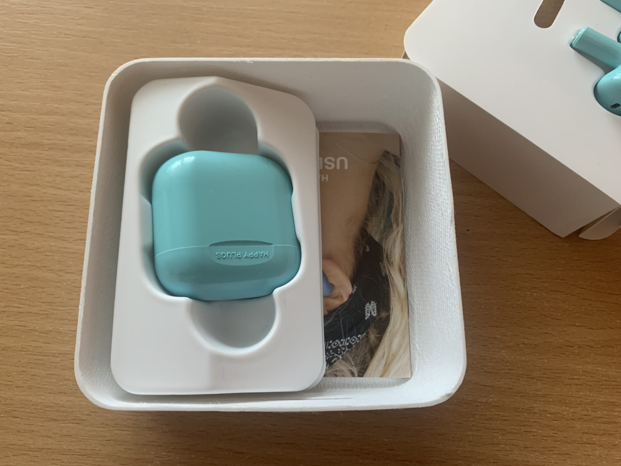 Recenze bezdrátových sluchátek Happy Plugs Joy: Velmi příjemné ...