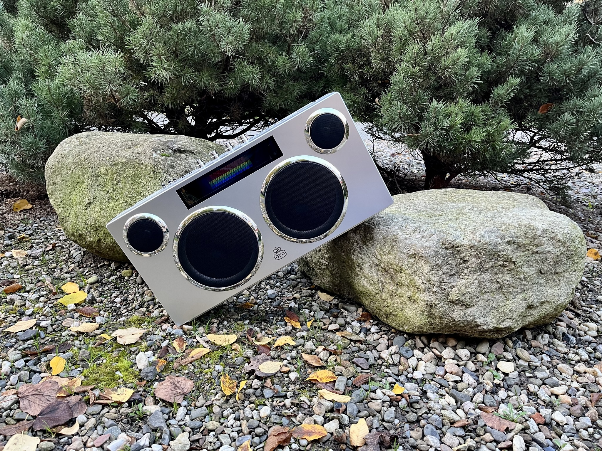 Recenze GPO Manhattan: 100W party boombox s retro designem – Letem ...