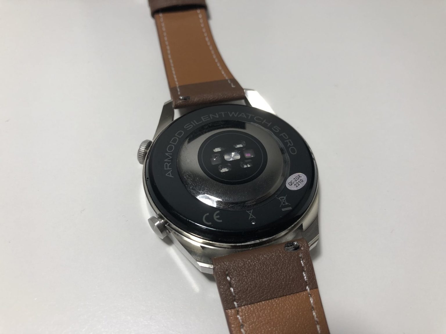 Recenze ARMODD Silentwatch 5 Pro: Dokonalé spojení elegance a chytrých ...