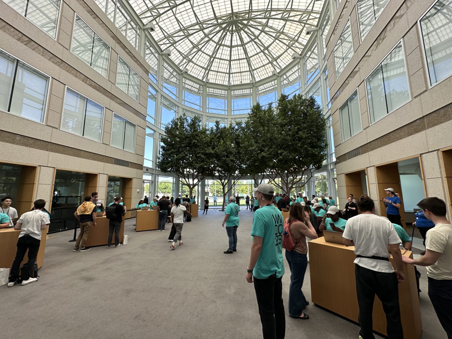 Kouzlo Applu pomalu ale jistě odchází – Letem světem Applem