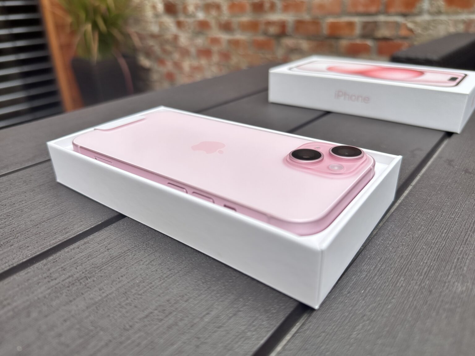 Jak přenést eSIM ze starého iPhonu na nový aneb cesta na pobočku není ...