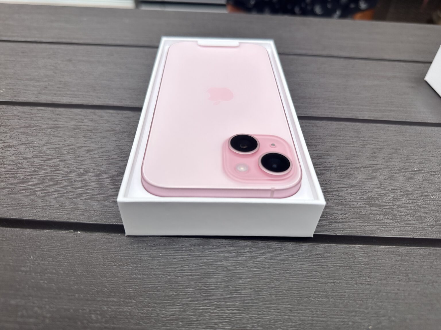 Jak přenést eSIM ze starého iPhonu na nový aneb cesta na pobočku není ...