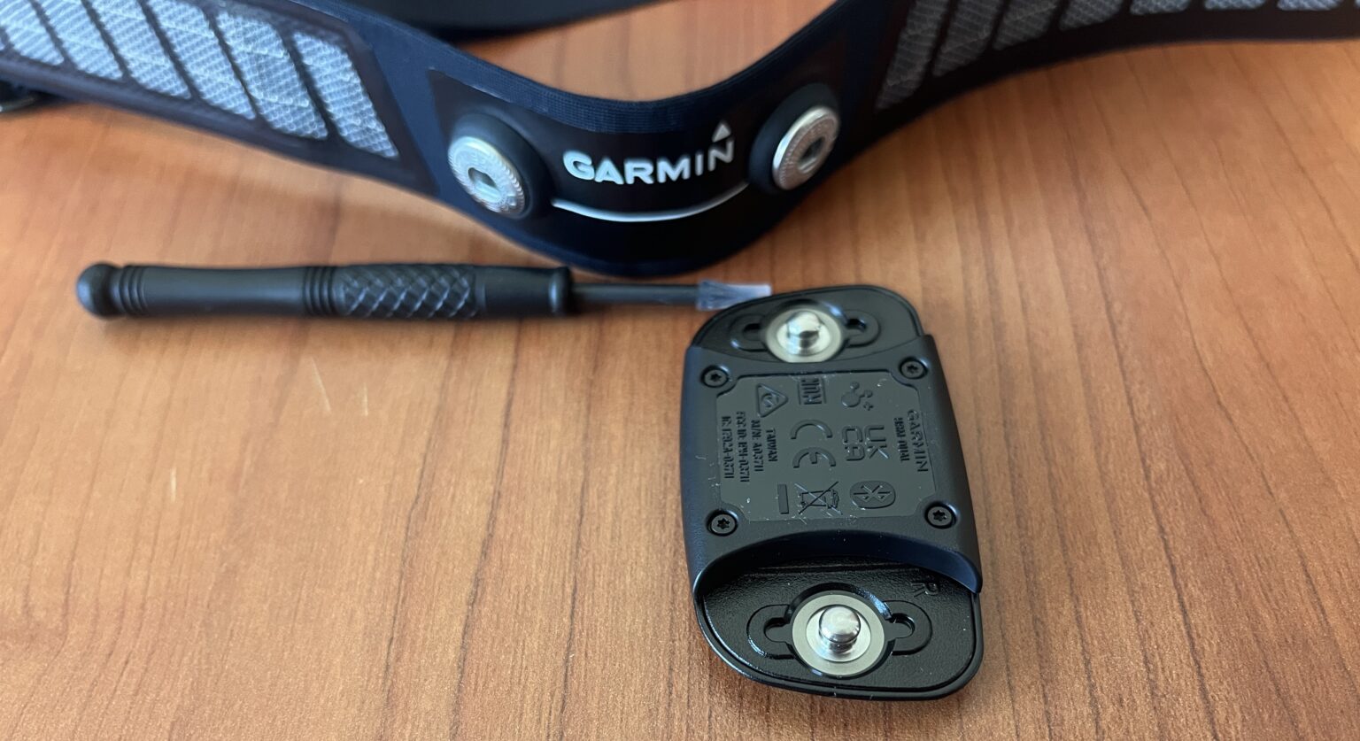 Recenze hrudního pásu Garmin HRM Dual: Vyplatí se do něj jít? – Letem ...