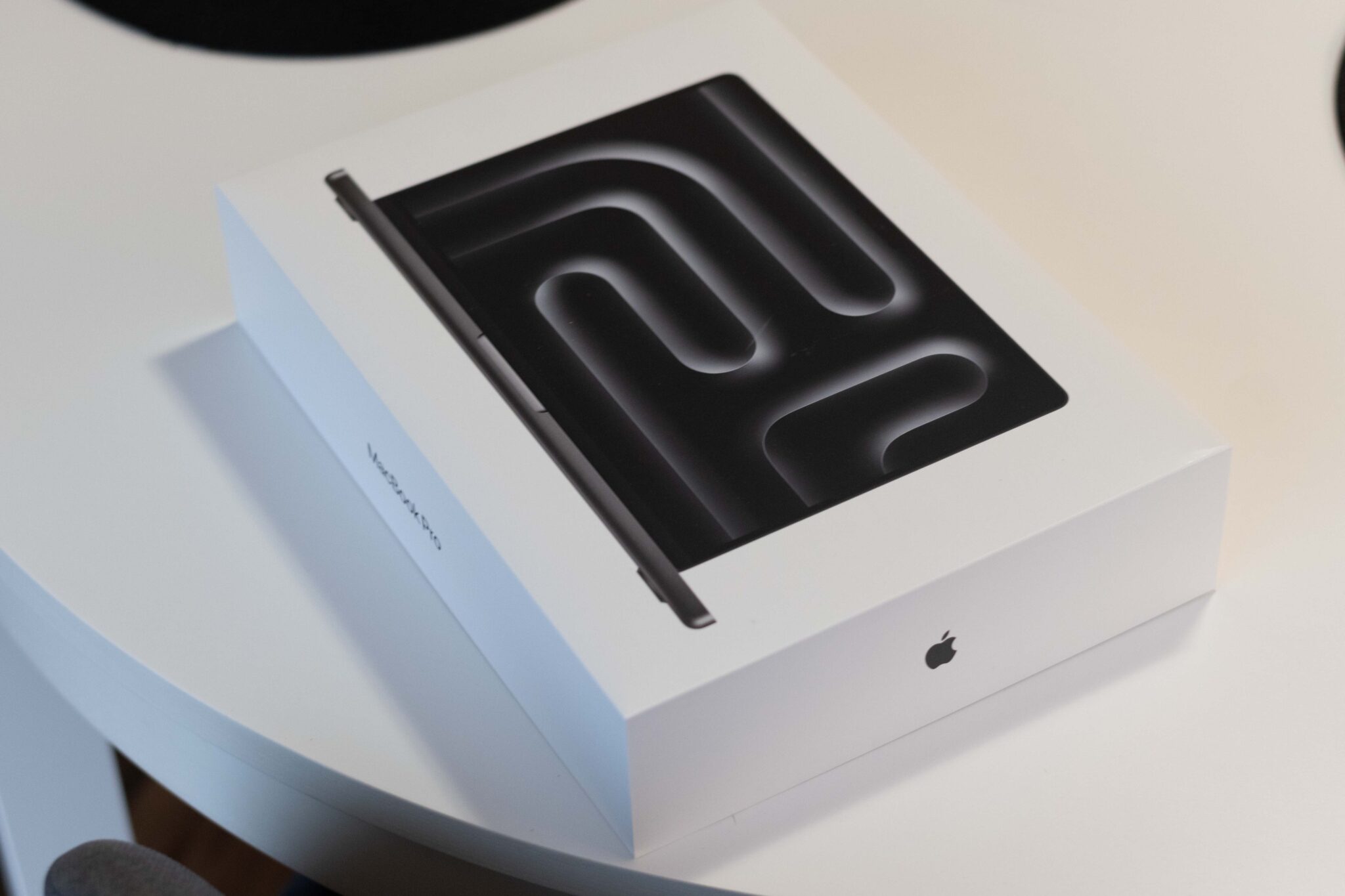 MacBook Pro M3 Max 評測：我桌上最貴、最好的電腦 - LSA Magazine
