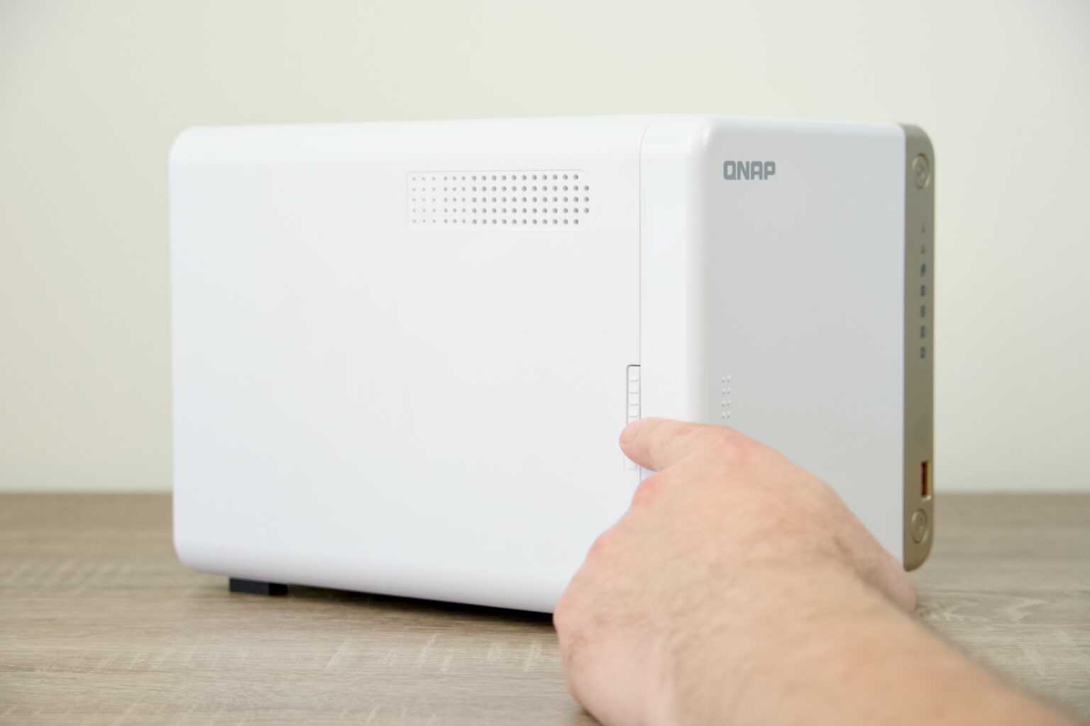 QNAP QsirchはNAS上で本当にスマートなファイル検索を提供します – Letem svetem Applem