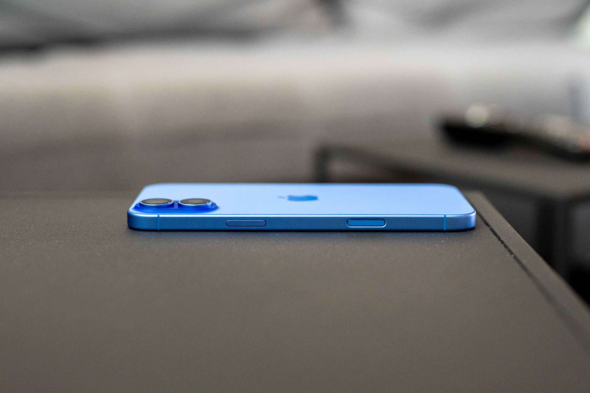 iPhone vygeneroval Applu 2x větší příjmy než kolik kdy utratila NASA – Letem světem Applem