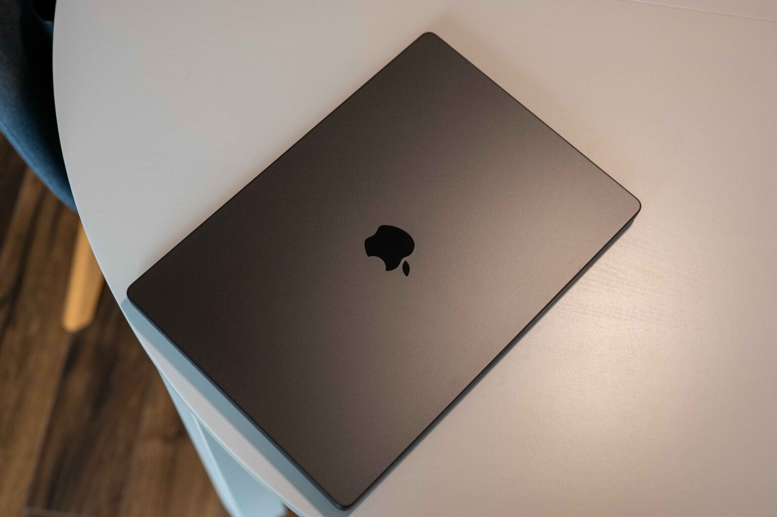 Recenze MacBook Pro M4 Pro: Neuvěřitelné množství výkonu, které si lze ...
