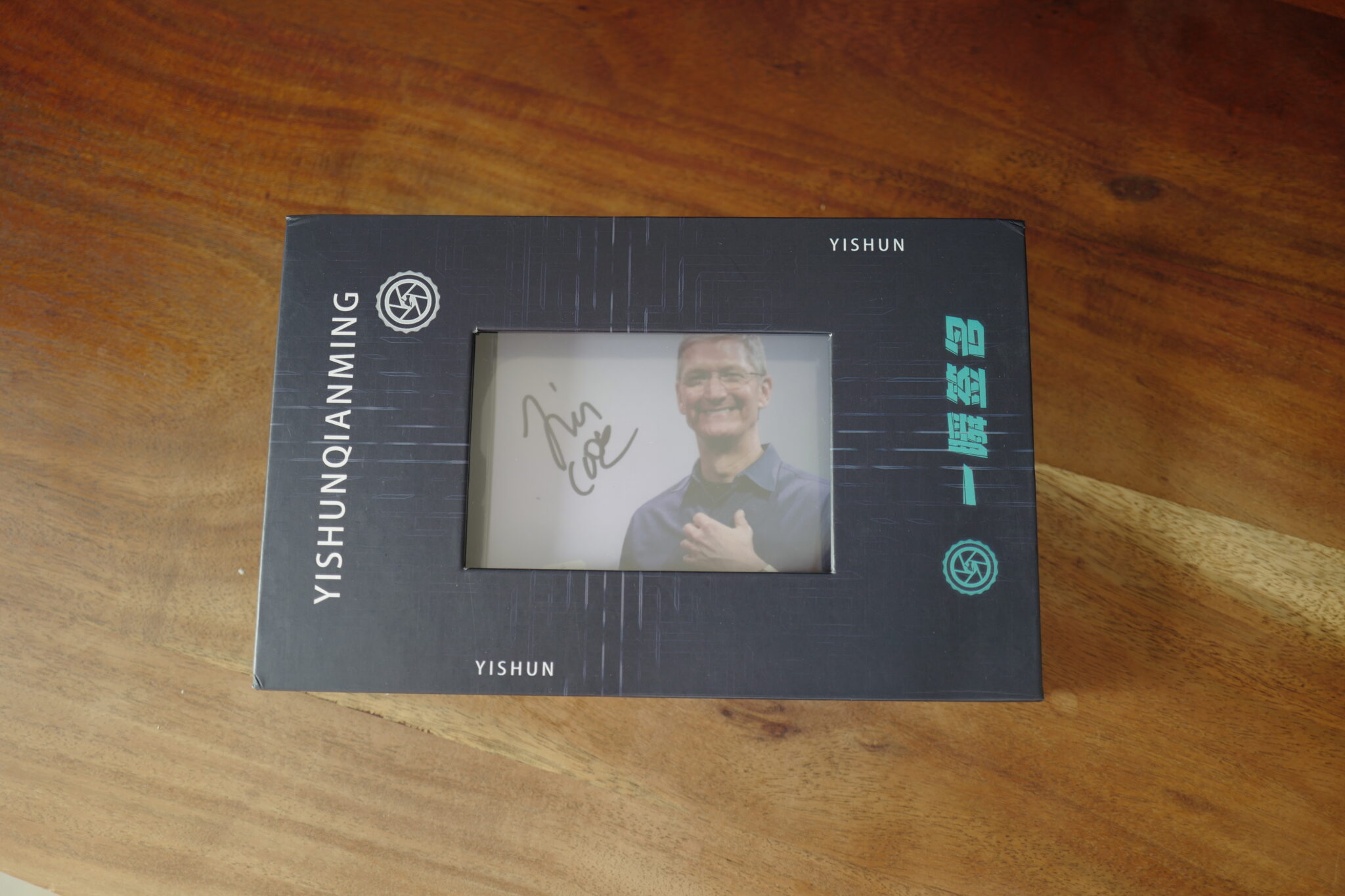 Konečně mám podpis Tima Cooka! – Letem světem Applem