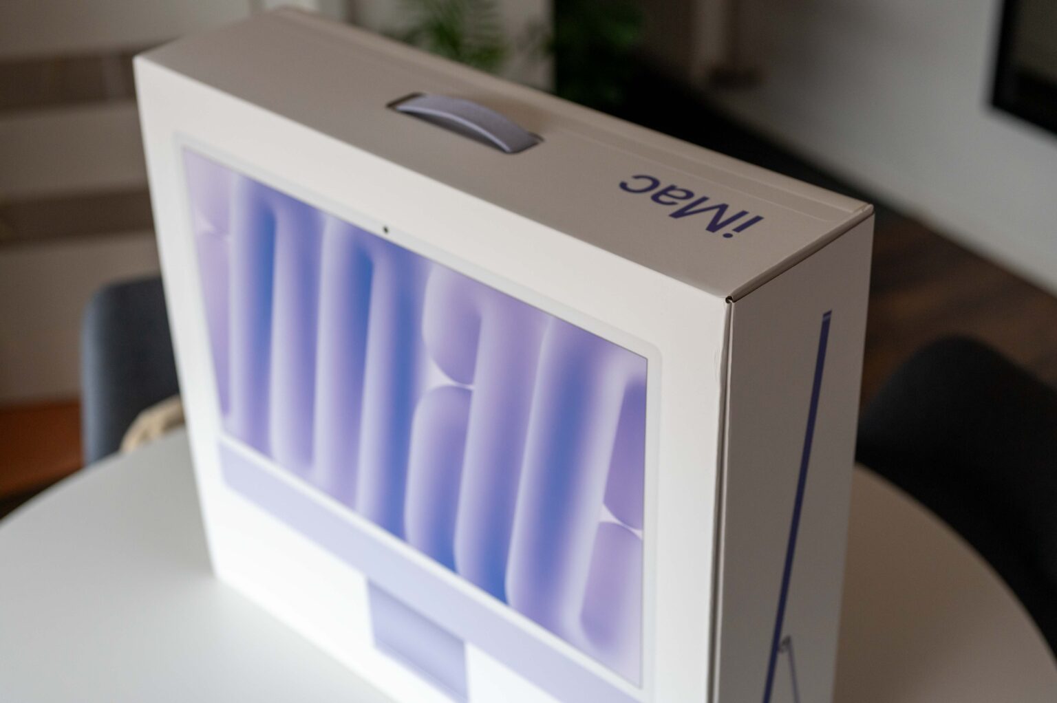 ¡Así podría haber sido el iMac! Se filtró una foto de parte del ...