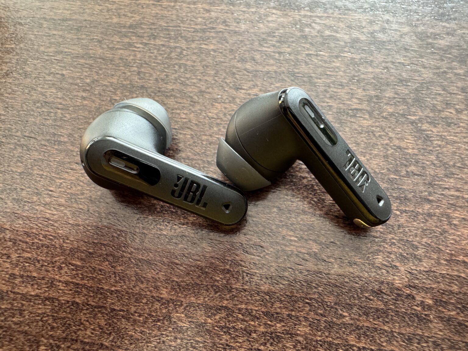 Anmeldelse af JBL Tune Flex 2 trådløse hovedtelefoner: Fantastisk ...