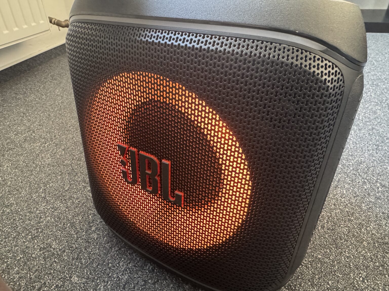 JBL PartyBox Encore 2 评测：一款极其强大的派对扬声器 – Letem svetem Applem