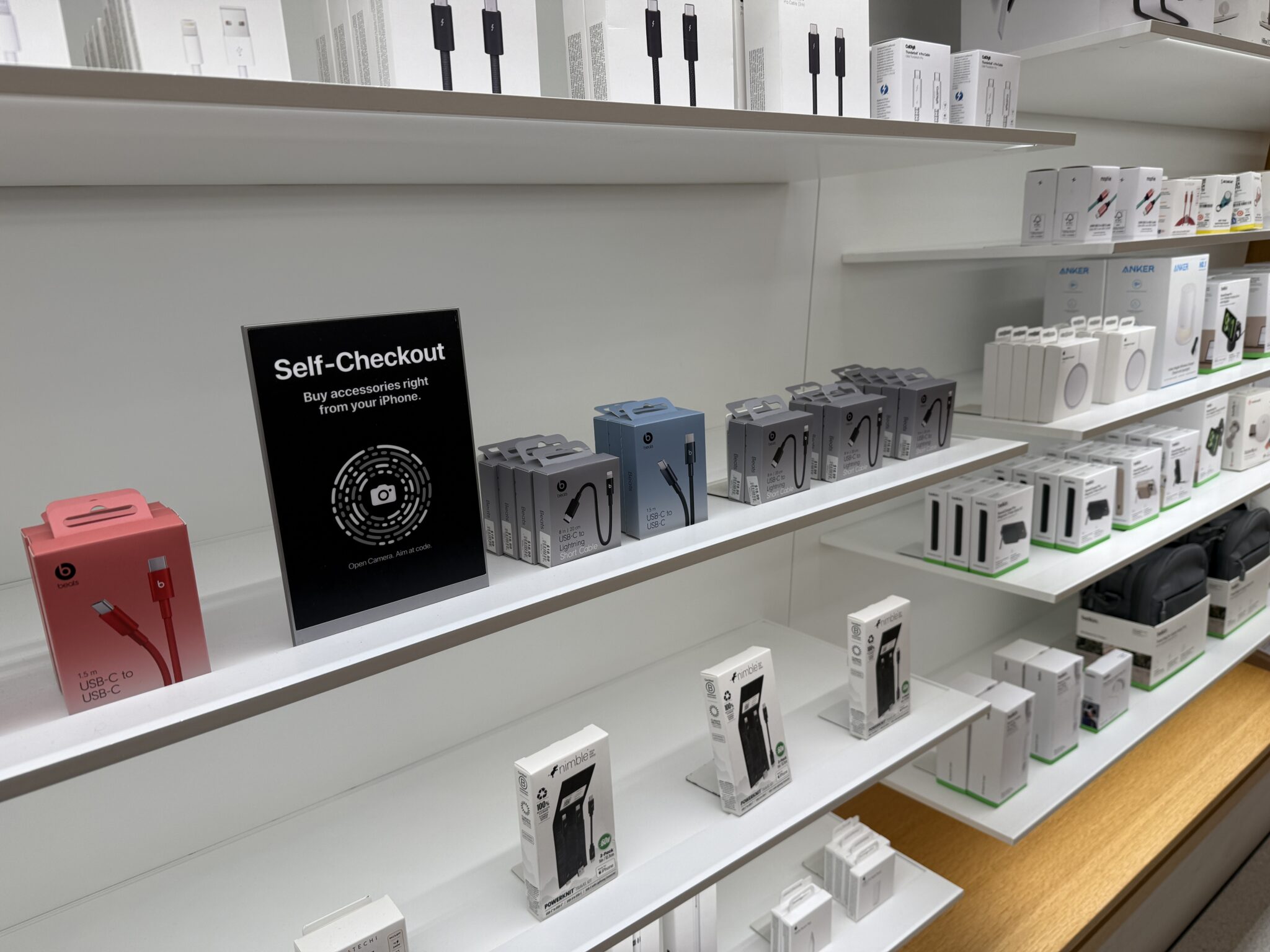 Beats USB-C cable review: Nice and durable style – LsA magazine