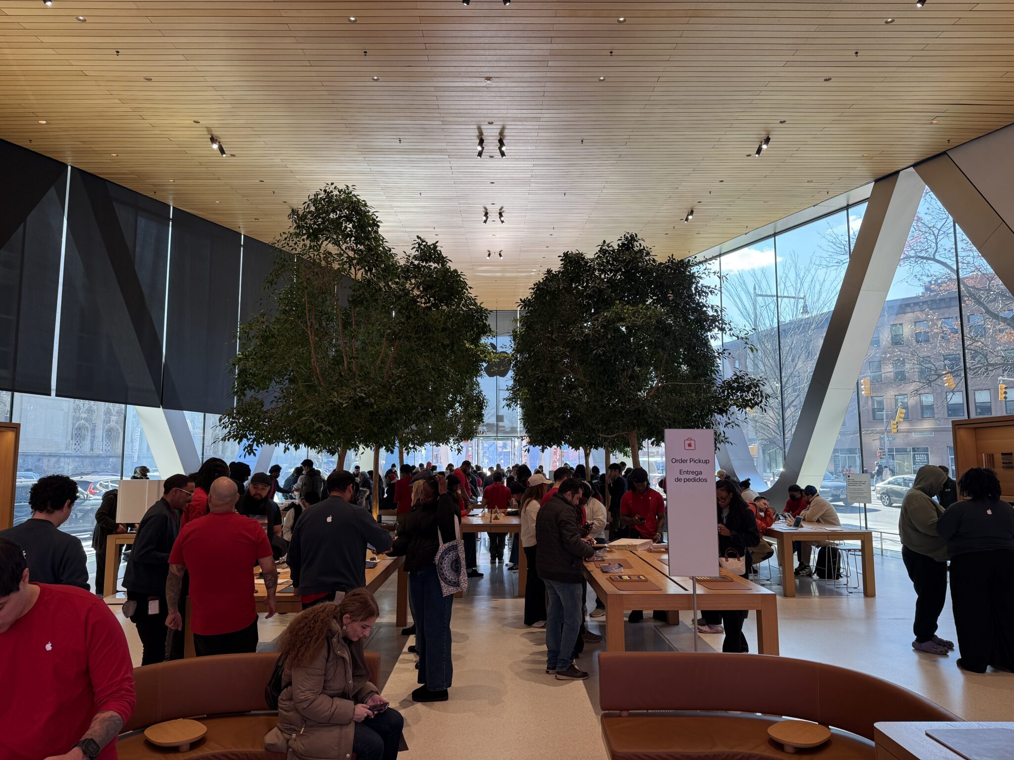 Apple Store Brooklyn: Ein Designjuwel mitten in Brooklyn – Letem svetem ...