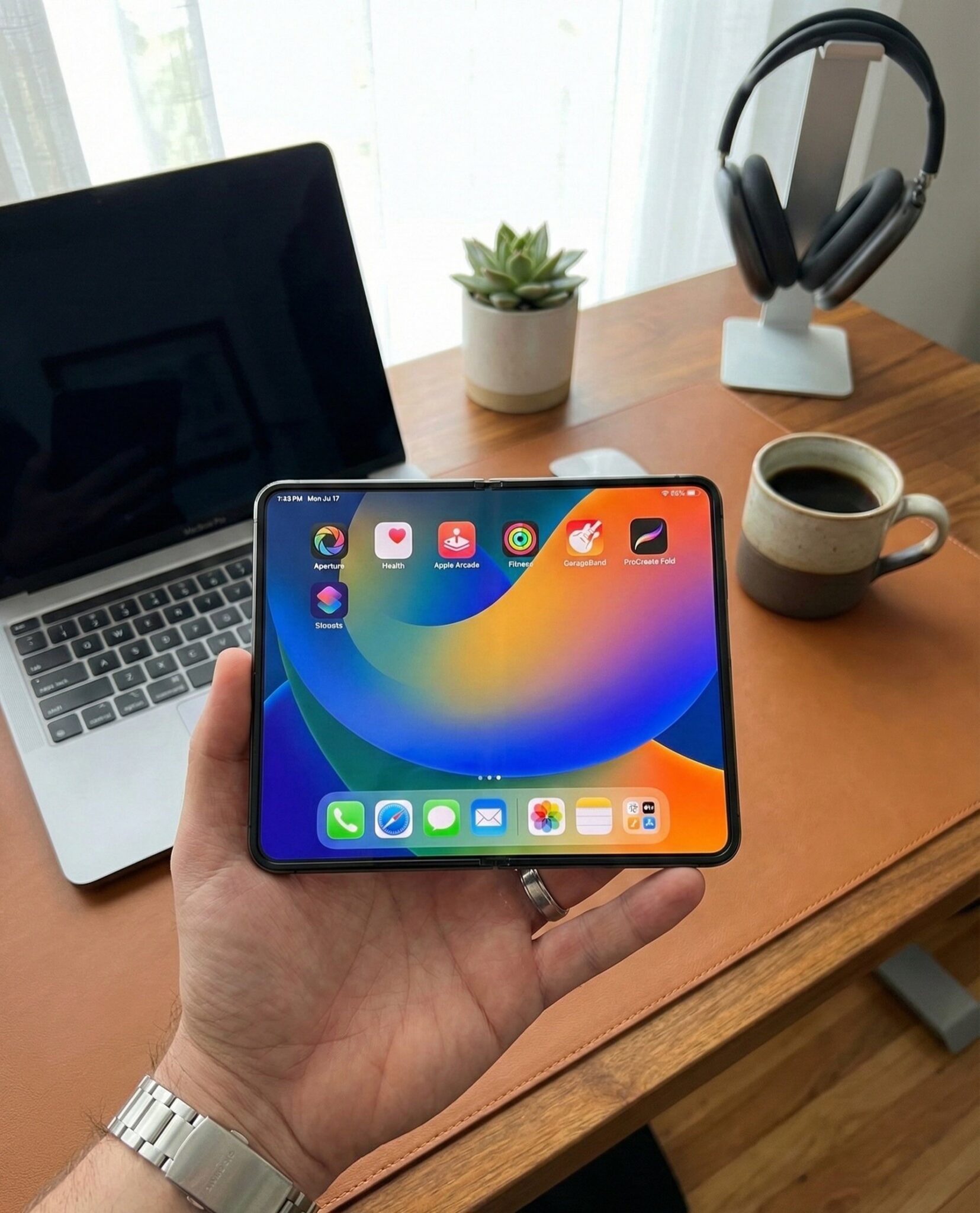 Voilà à quoi cela ressemblera iPhone Fold - Letem svetem Applem